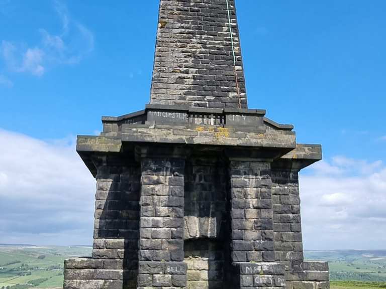 Stoodley Pike Monument – Hiking & Cycling Routes | Komoot
