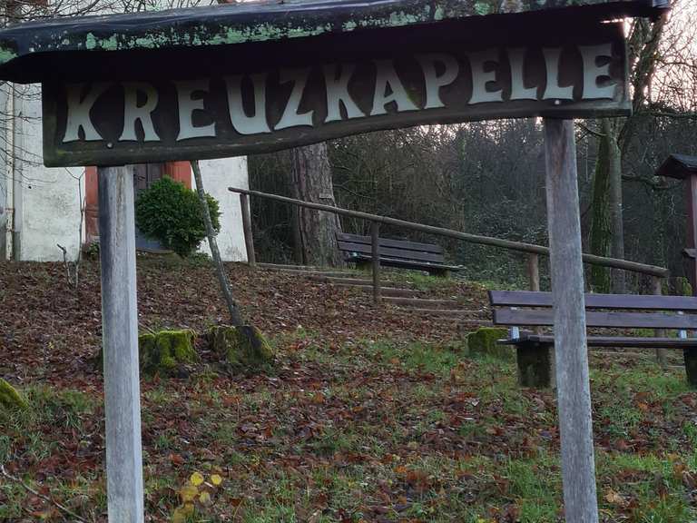 Kreuzkapelle Trassem/Saarburg: Wanderungen und Rundwege | komoot