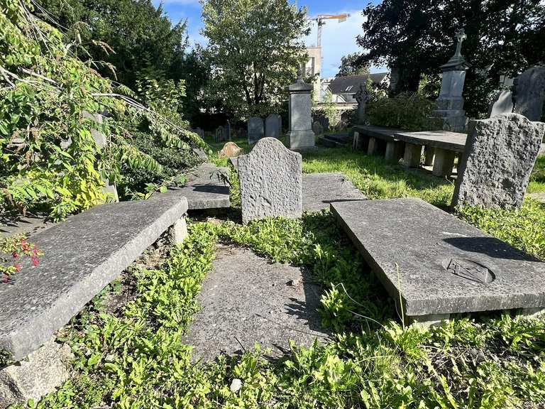 Donnybrook Cemetery - Routes for Walking and Hiking | Komoot