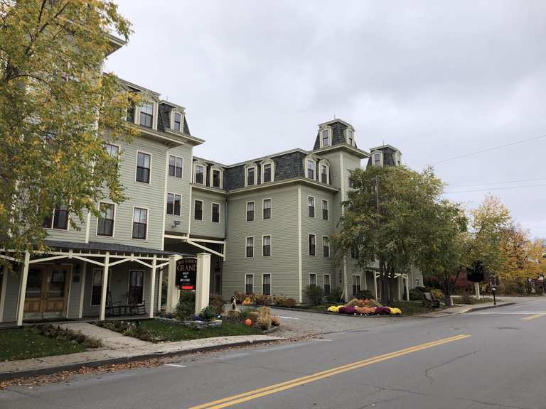 Park Loop Road to the Around the Mountain and Witch Hole Pond Carriage ...