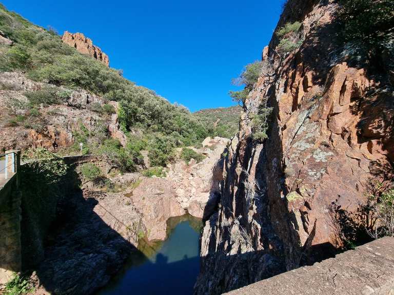 Pont au-dessus d'un ravin - Itinéraires vélo et carte | Komoot
