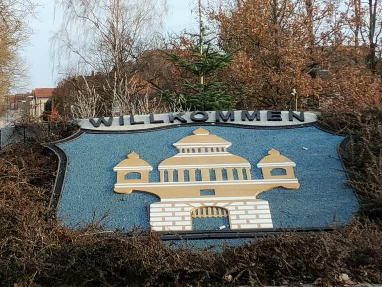 Stadtwappen Taucha: Wanderungen und Rundwege | komoot