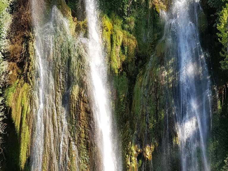 Cascade de Sillans (belvedere) - Itinéraires de rando et marche | Komoot