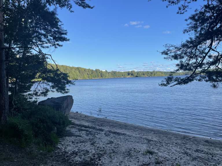 Leabo sand - shelter: Wanderungen und Rundwege | komoot