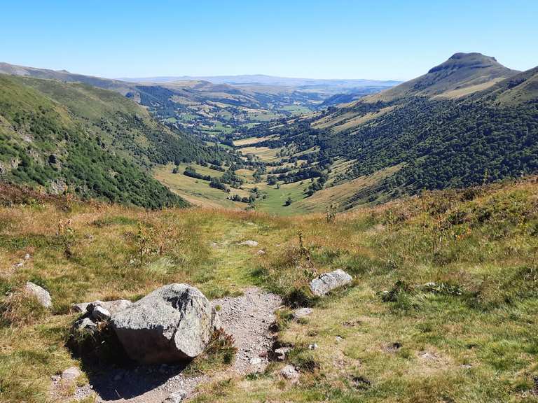 Le Puy Mary par le col de Cabre depuis Le Lioran – randonnée au départ ...