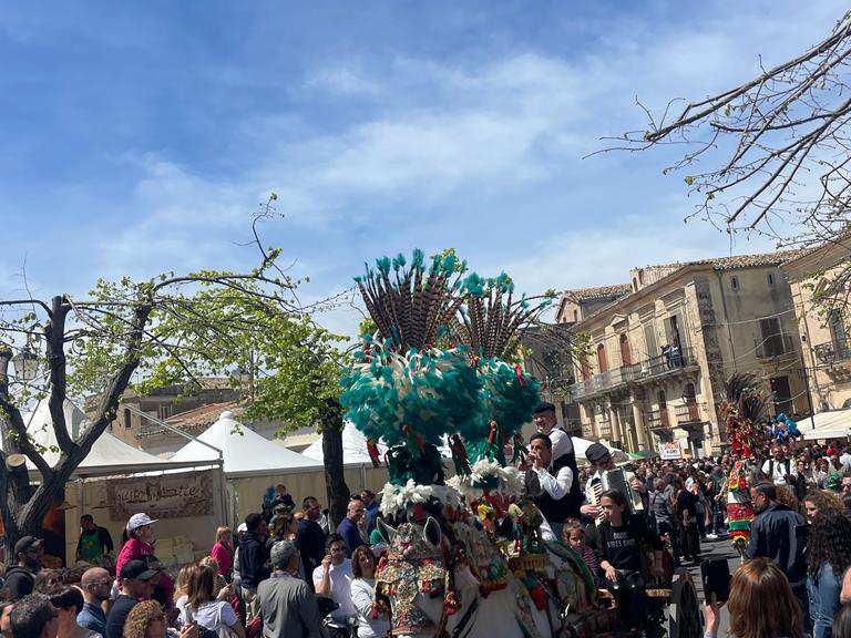 Vizzini sagra della “Ricotta”: Wanderungen und Rundwege | komoot