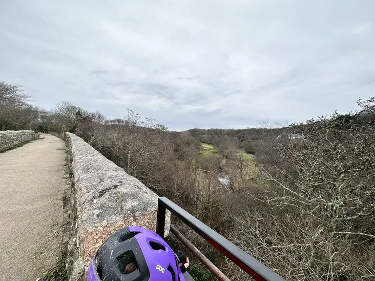 Trerice, St Newlyn East preaching pit e Saint's Trail loop de Newquay ...