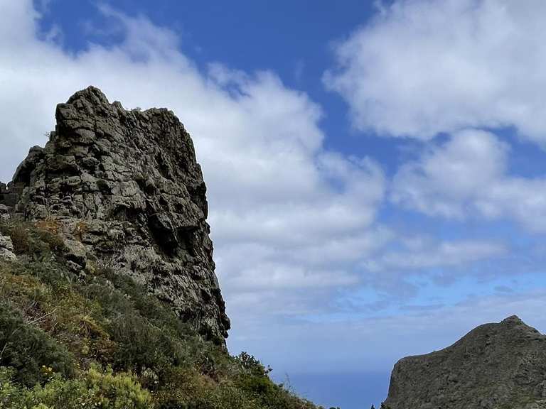 Blick auf Taganana vom Parque Rural de Anaga: Wanderungen und Rundwege ...