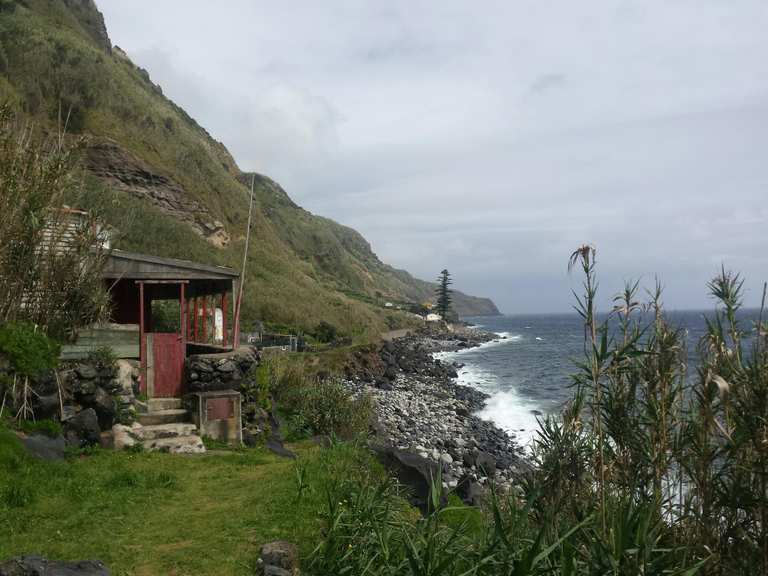 Rocha da Relva — trail on the island of São Miguel (PRC 20 SMI) | hike ...