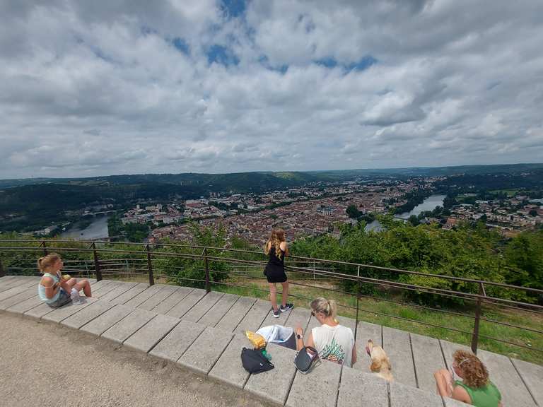 Point de vue du Mont Saint-Cyr sur Cahors - Itinéraires de rando et ...