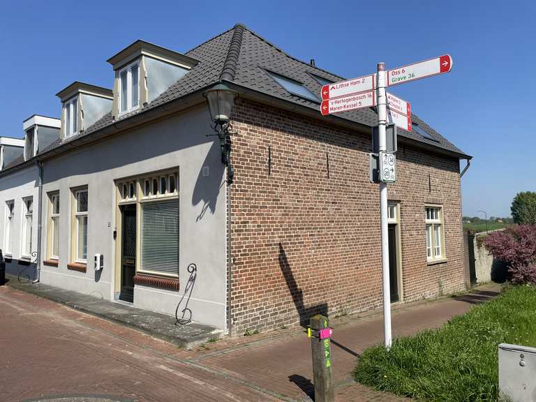 Lith: dorp aan de Maas: Wanderungen und Rundwege | komoot