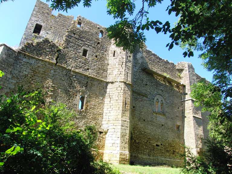 Le château de Thil — boucle depuis Précy-sous-Thil dans le parc naturel ...