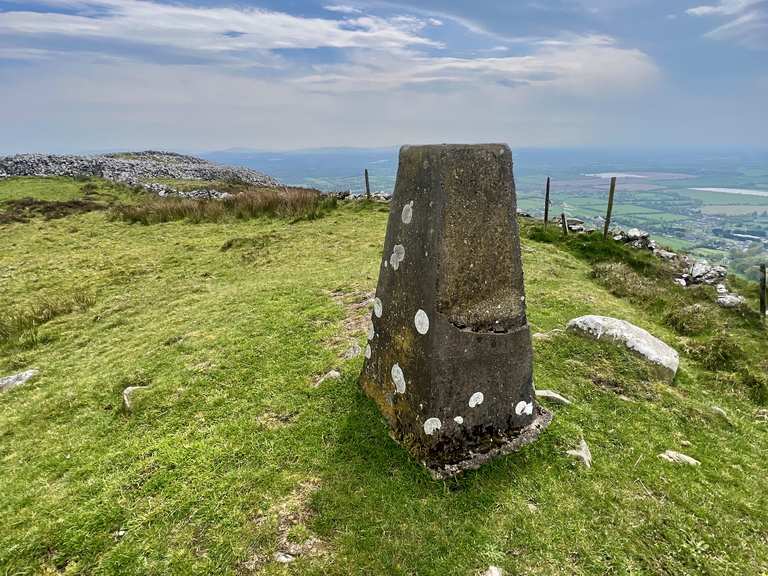 Baltinglass Hill and Rathcoran Passage Tomb Routes for Walking and ...