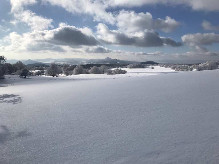 Above Lbín – Hikes & How to Get There | Komoot