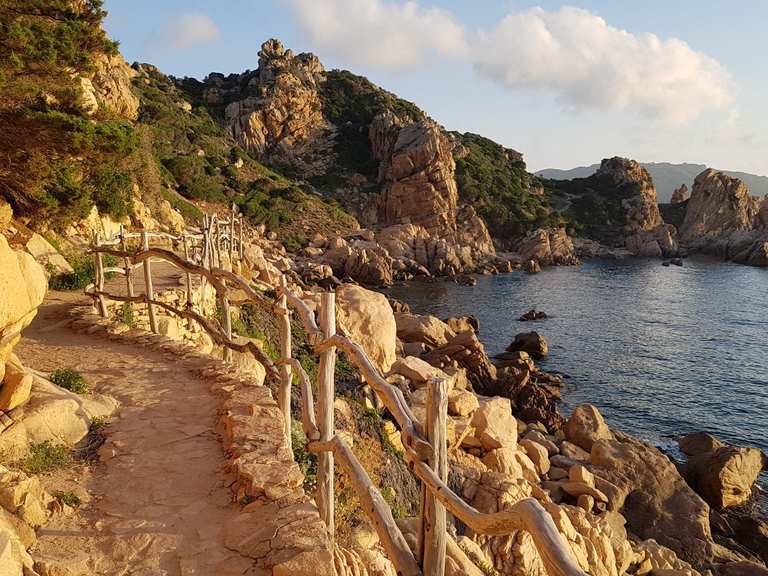 Sentier panoramique à Costa Paradiso - Itinéraires de rando et marche ...
