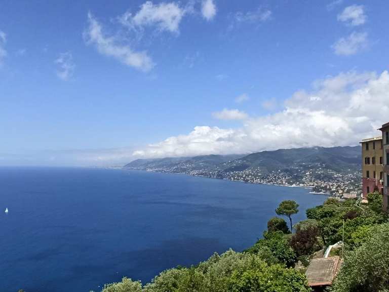 Vista sul Golfo di Genova – Castello di Rapallo Runde von Rapallo ...