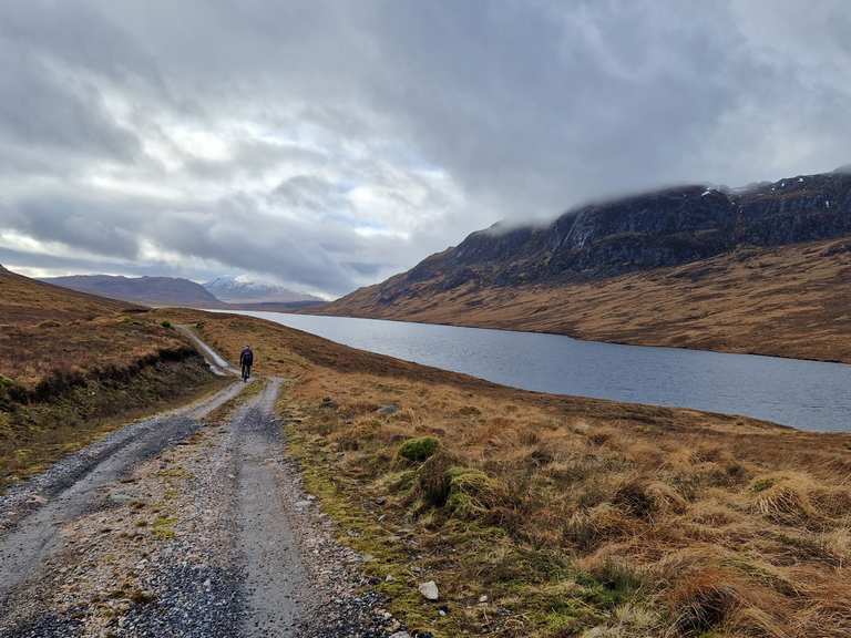 Two Lochs, one beautiful gravel road - Ardverikie Estate: MTB-routes en ...