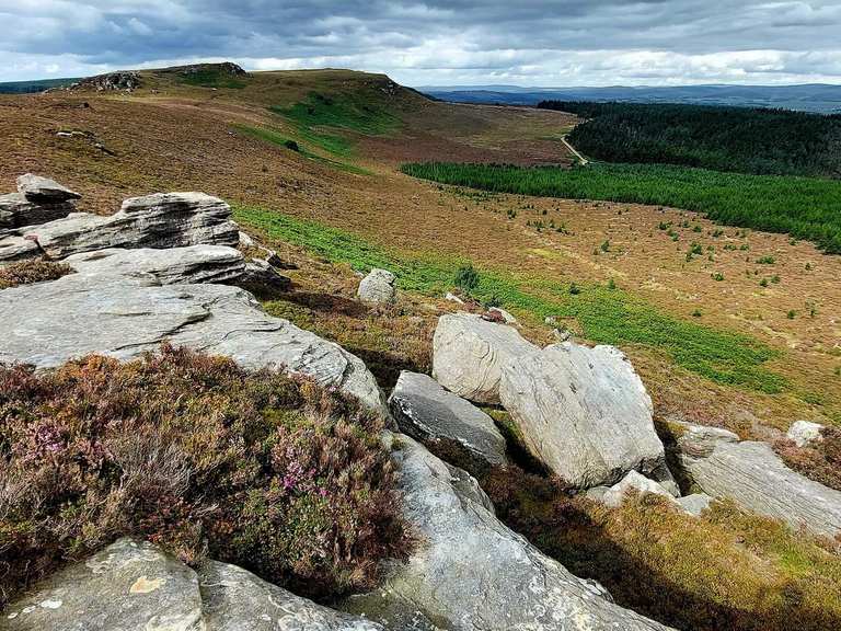 Little Church Rock — Simonside and Dove Crag loop from Simonside Car ...