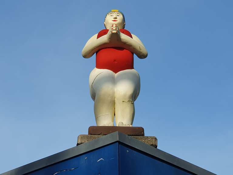 Die Badende Skulptur an der Sirksfelder Schule: Wanderungen und ...
