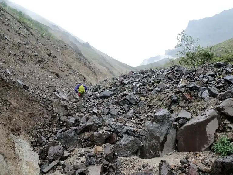 Skookum Volcano Trail — Parc national de Wrangell-St. Elias | course ...