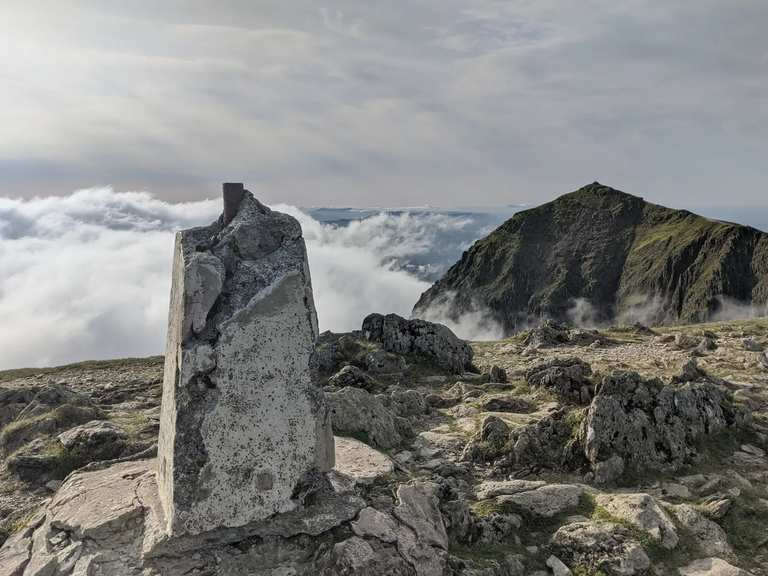 Garnedd Ugain summit – Hikes & How to Get There | Komoot