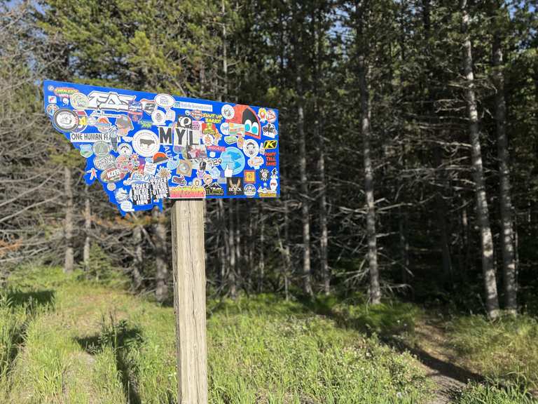 Targhee Pass, Access to West Yellowstone: Wanderungen und Rundwege | komoot