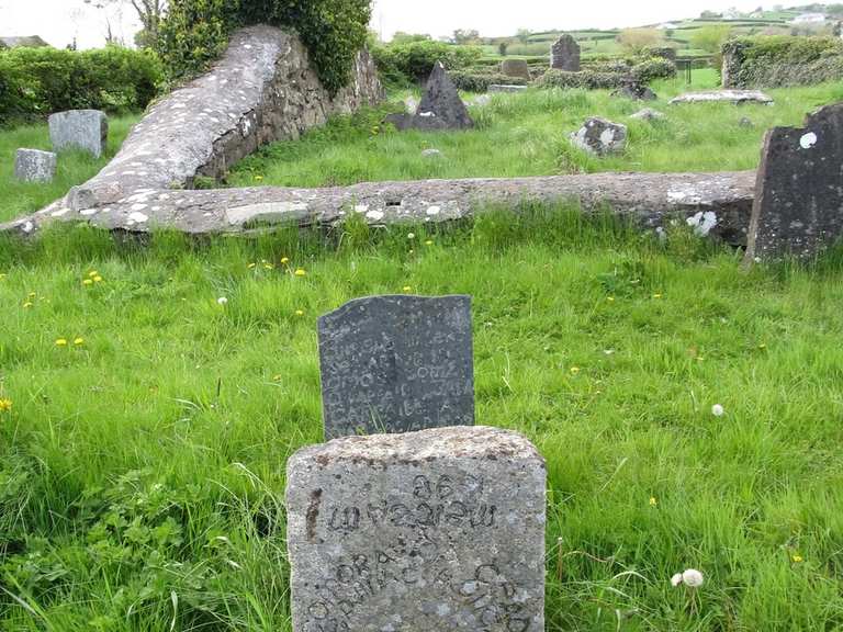 Urney Graveyard - Standort des Grabes von Peadar Ó Doirnín: Wanderungen ...