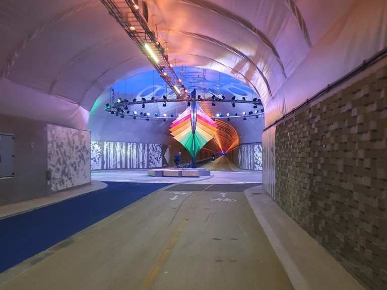 Eingang Minde des Fyllingsdalen-Tunnels : Radtouren und Radwege | komoot