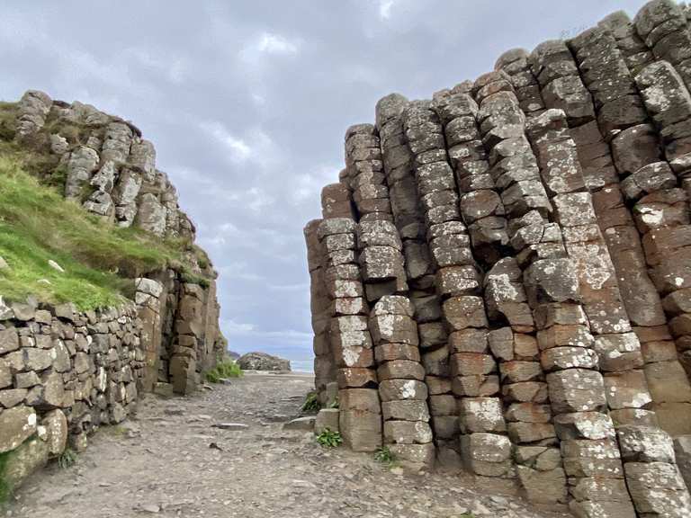 Giant's Causeway & Giant's Gate from Giant's Causeway Station ...