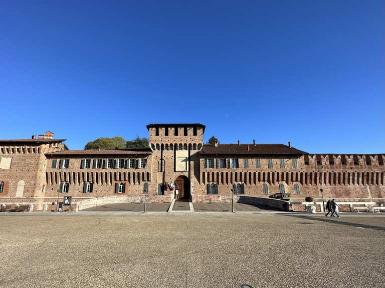 La Base Aereonautica di Cameri e il Parco del Ticino - Giro ad anello ...