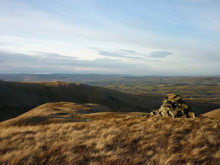 Wye Garth and Green Bell loop from Ravenstonedale — Yorkshire Dales ...