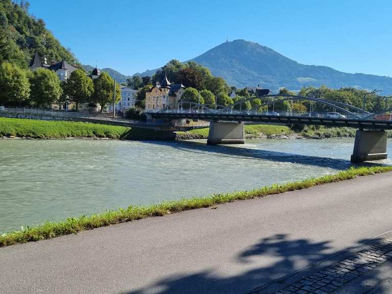 Alterbach-Radweg am Flussufer – Blick auf den Fuschlsee Runde von ...