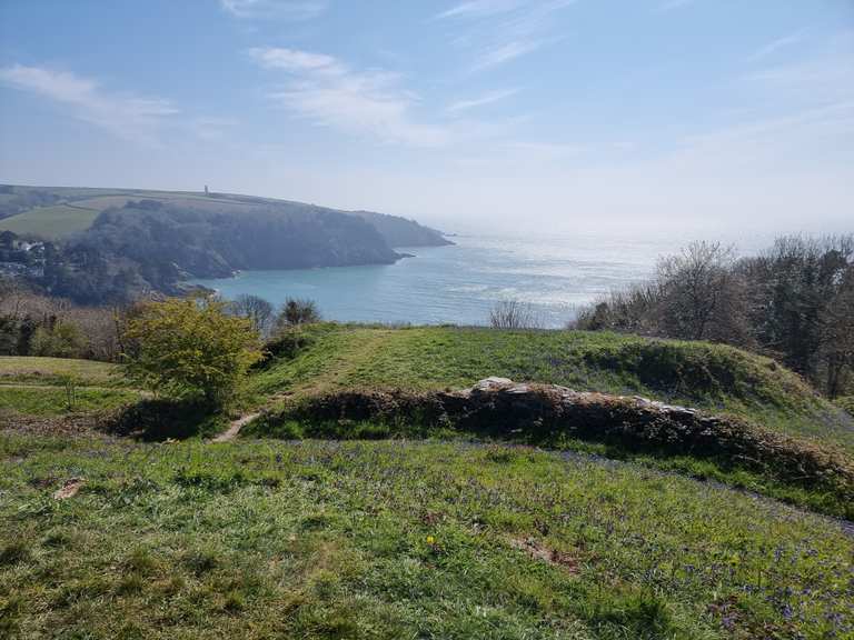 Boucle de Compass Cove et Gallants Bower depuis le château de Dartmouth ...
