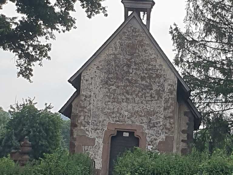 Karolingische Friedhofskapelle: Wanderungen und Rundwege | komoot