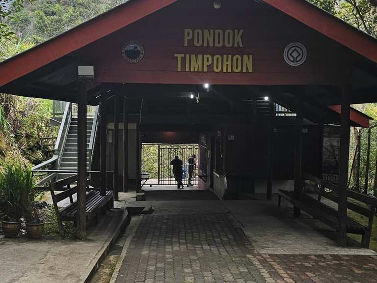 Eingang Timpohon Gate: Wanderungen und Rundwege | komoot