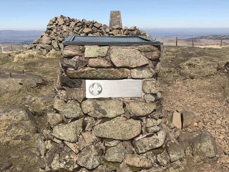 Ben Cleuch Routes for Walking and Hiking | Komoot