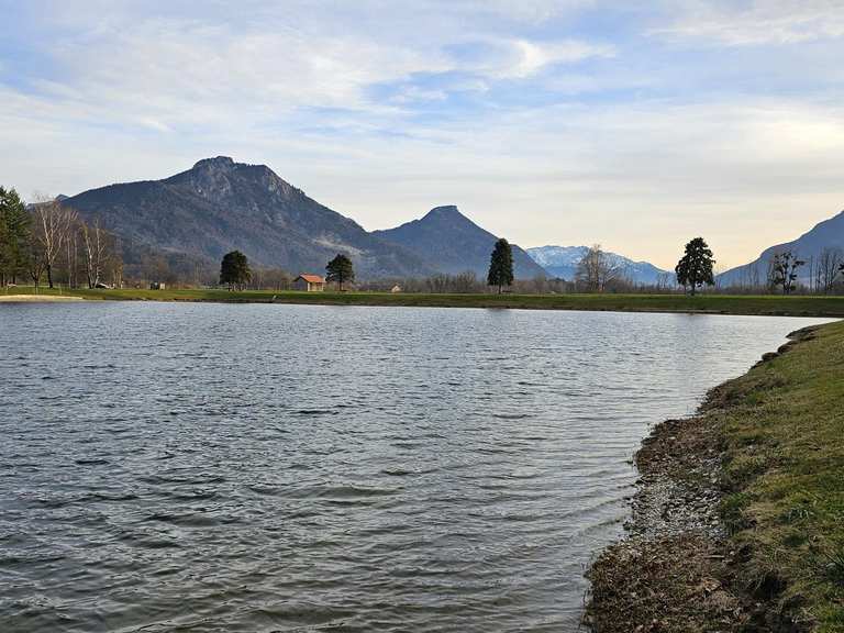 Tolles Bergpanorama am See: Wanderungen und Rundwege | komoot