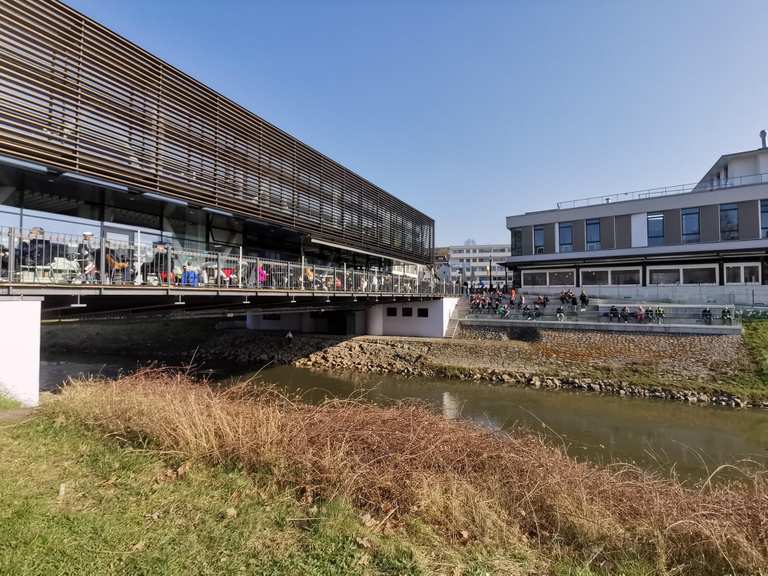 Stadtbibliothek Bad Vilbel : Radtouren und Radwege | komoot