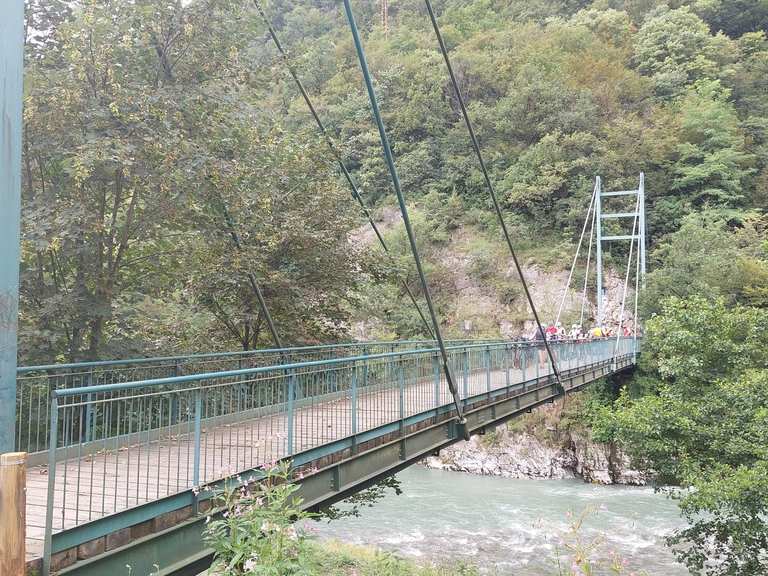Boucle Vue sur Losine – Tunnel cyclable Cividate-Breno au départ de ...