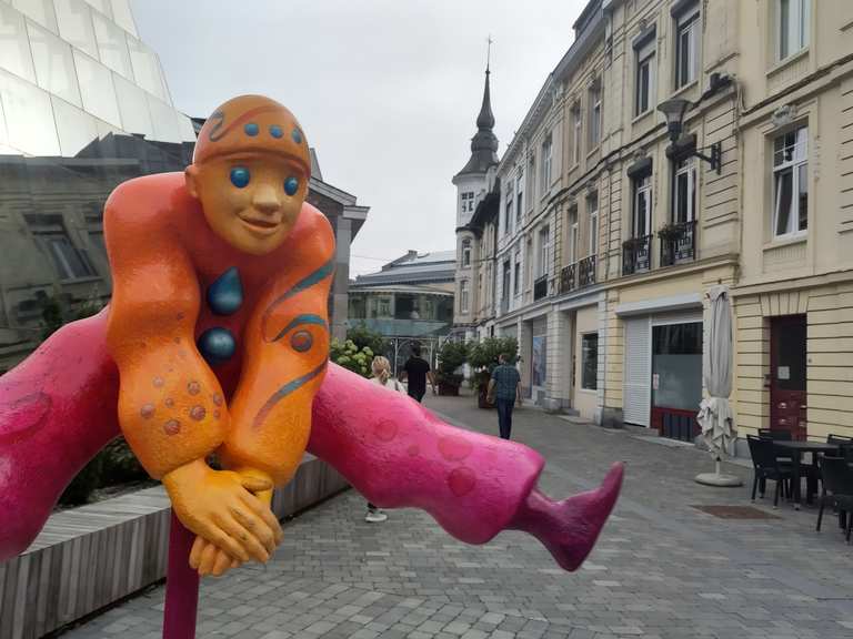 Pierrot-Skulptur in Spa: Wanderungen und Rundwege | komoot