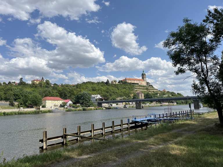 View of Melnik Castle - Cycle Routes and Map | Komoot