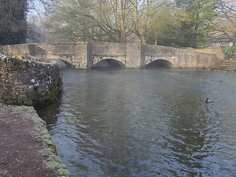 Bakewell to Hassop loop — Peak District National Park | hike | Komoot