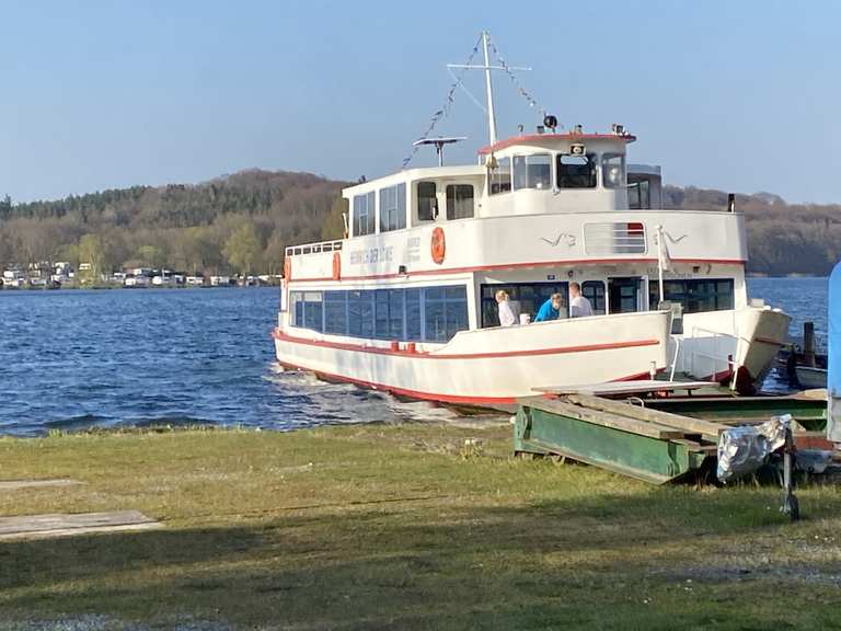 Informationstafel über den Fürst "von Ratibor zu Ratzeburg" : Radtouren ...