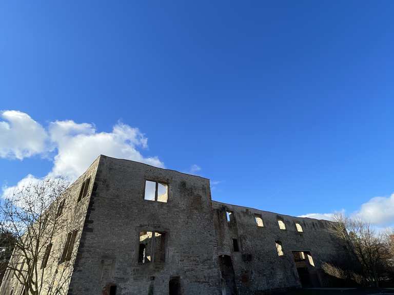 Burgruine Weferlingen: Wanderungen und Rundwege | komoot
