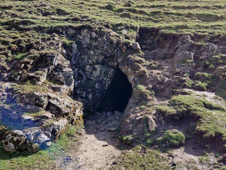 Biggin Dale Cave Routes for Walking and Hiking | Komoot