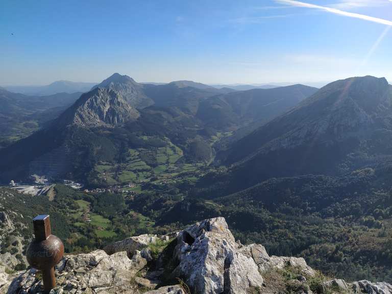 Leungane y Mugarra desde Durango — circular trailrunning por el Parque ...