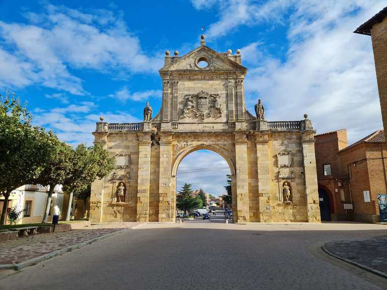 Sahagun city tour - circular via Ermita de la Virgen del puente y el ...