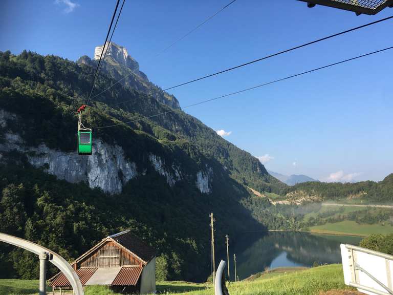 Seilbahn Alp Weid: Wanderungen und Rundwege | komoot