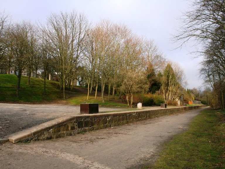 Alter Bahnhof Culter am Deeside Way : Radtouren und Radwege | komoot