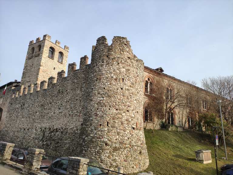 Castello di Desenzano del Garda : percorsi ciclabili | Komoot